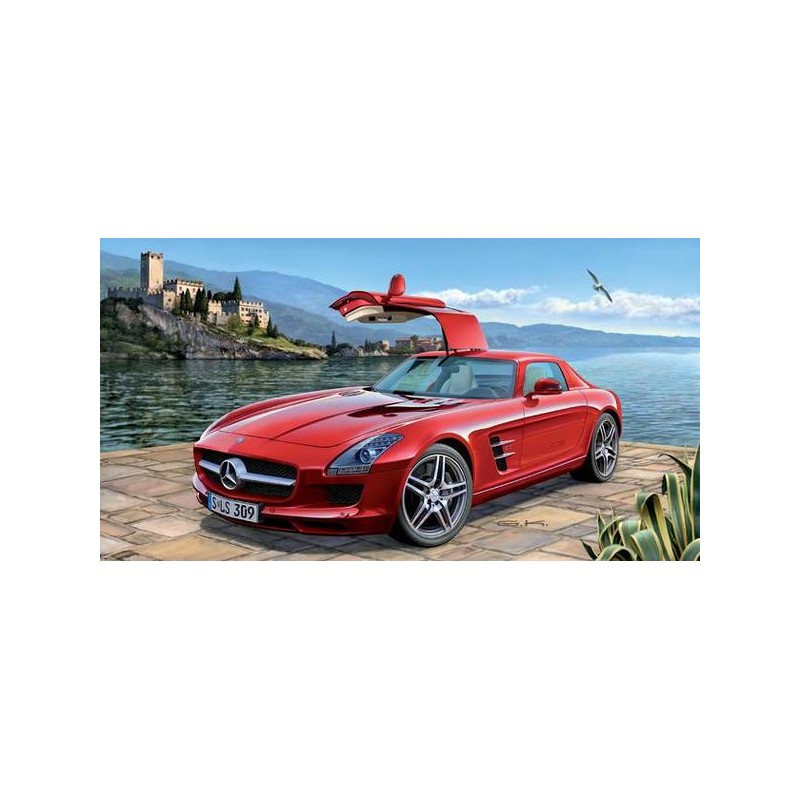 Revell 1/24 Mercedes SLS AMG Car Model Assembly Kit 07100
